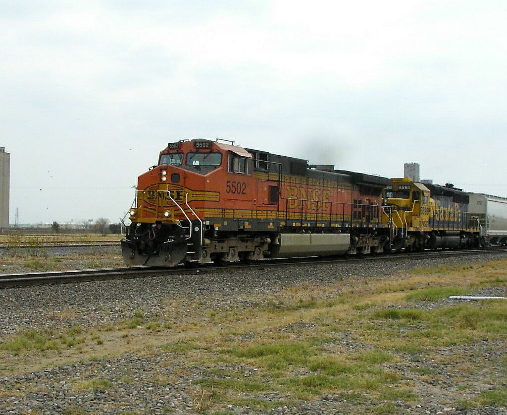 BNSF 5502